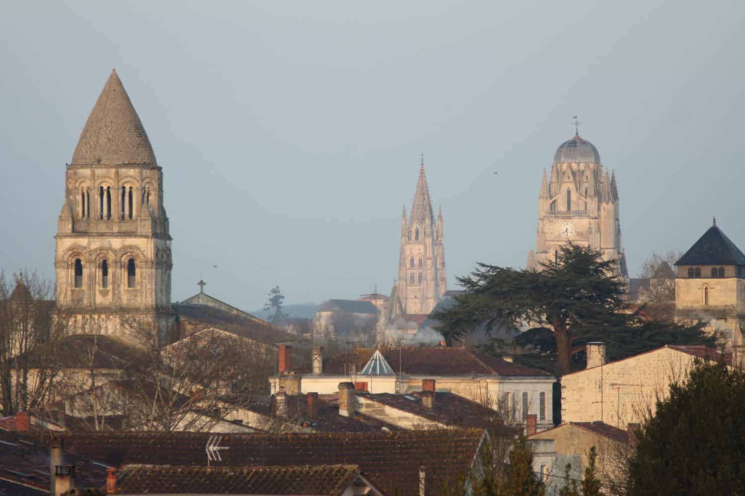 Is Saintes the Perfect French Town? | Le Long Weekend