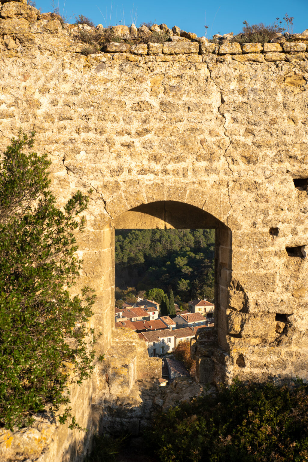 Secret Castles in Provence - 10 Hilltop Ruins with a Story to Tell