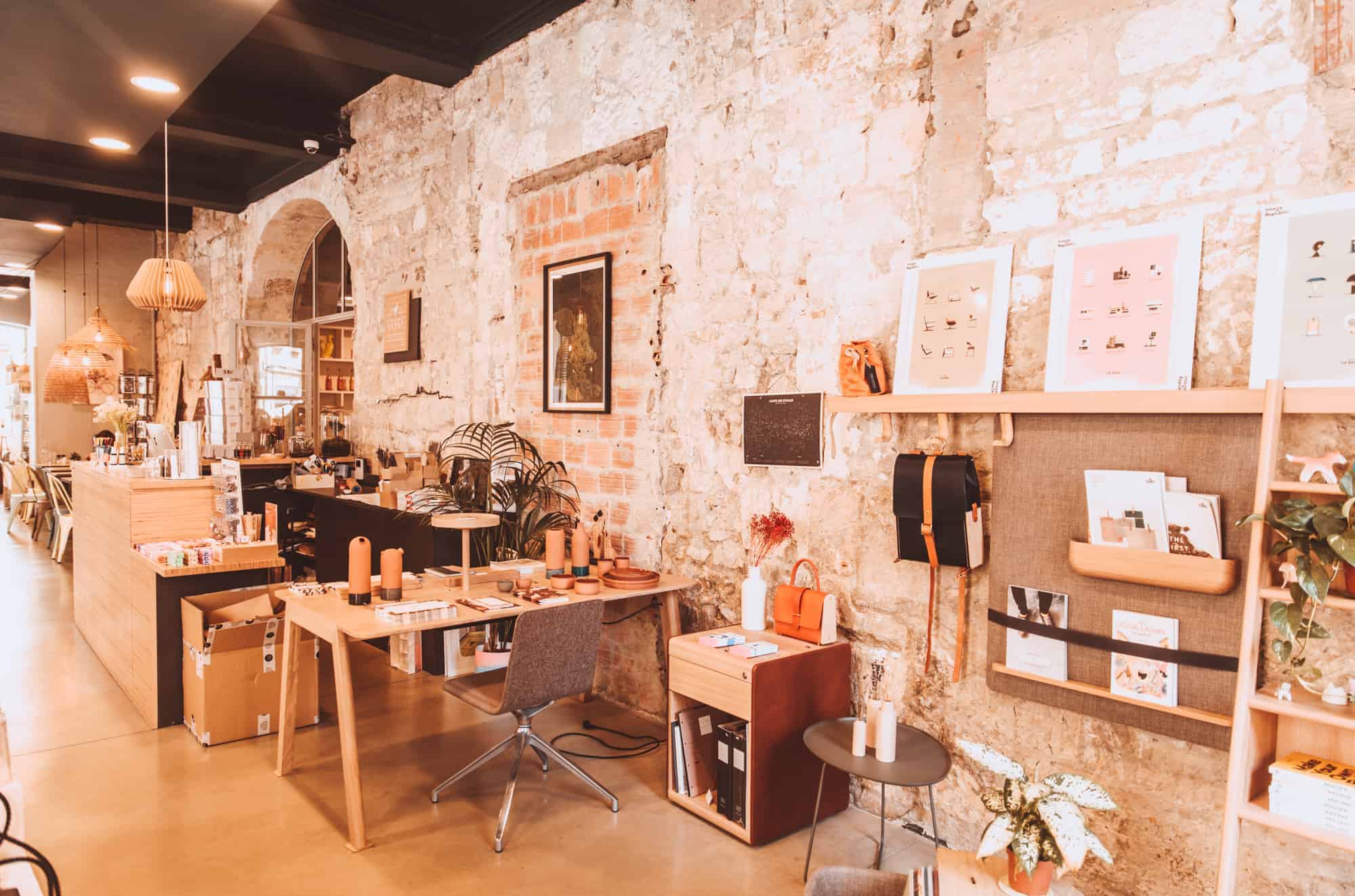 Top 10 Things to do in Avignon, France - An Insider's Guide