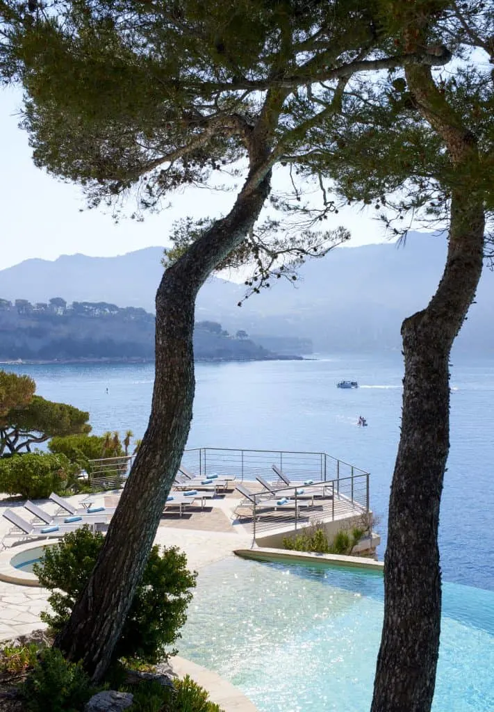 Les Roches Blanches - 5* Hotel in Cassis - Le Long Weekend
