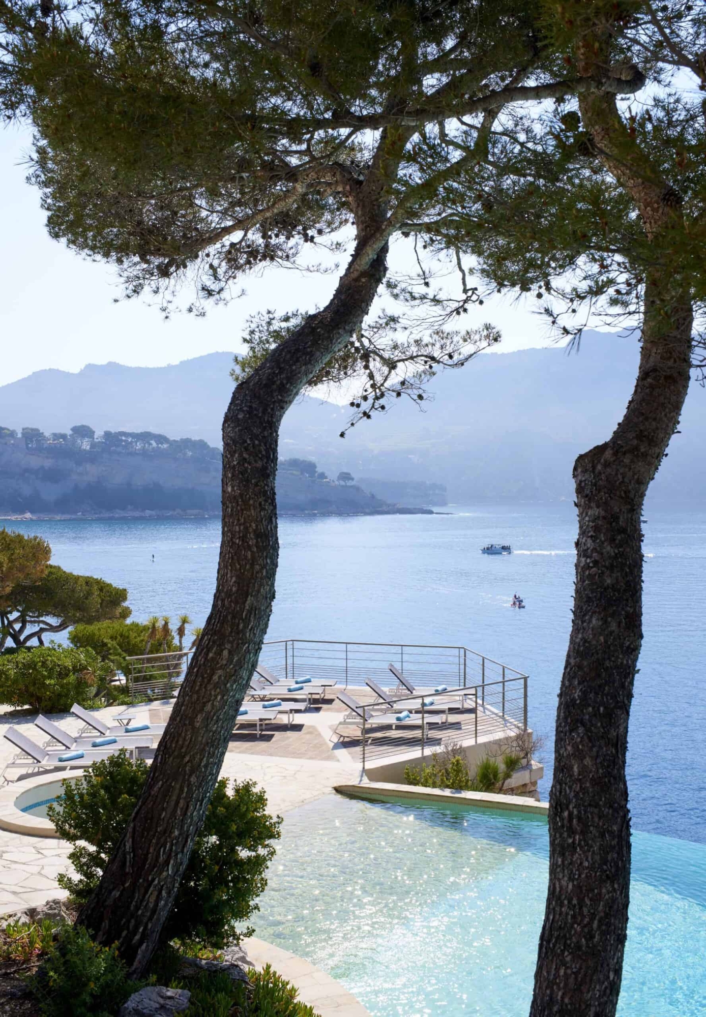Les Roches Blanches - 5* Hotel in Cassis - Le Long Weekend