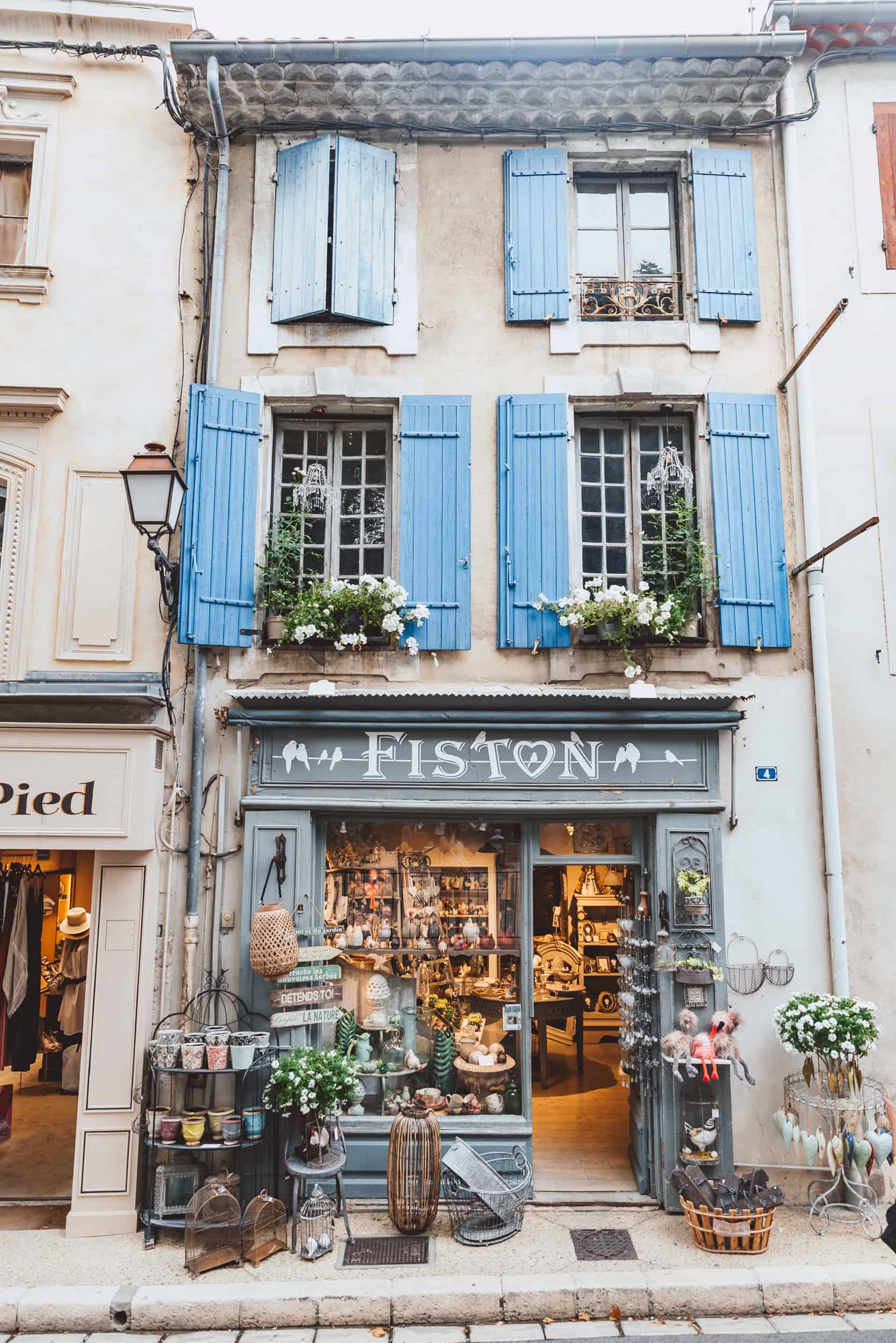 Most Beautiful Cities & Towns in Provence, France - Le Long Weekend