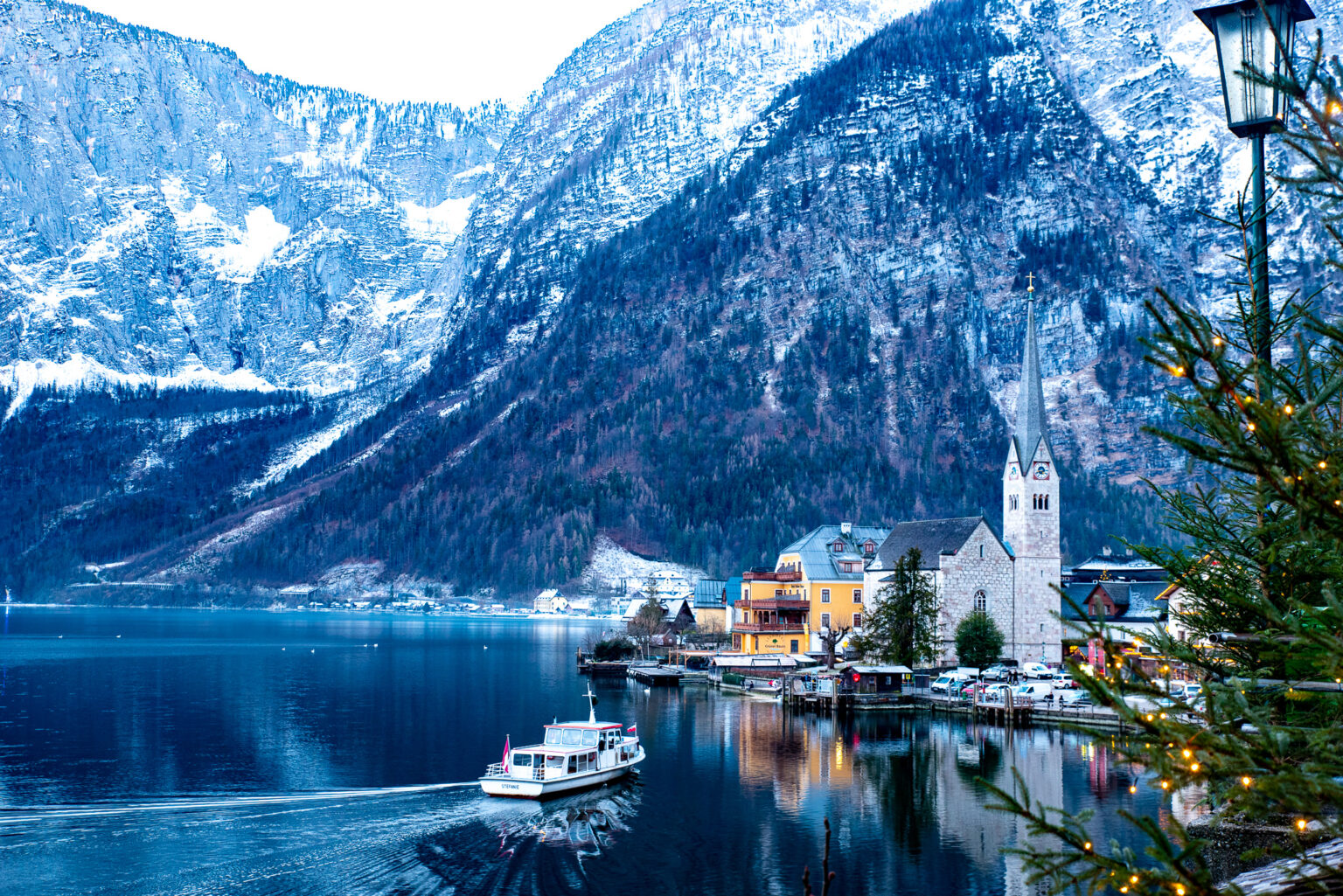 Hallstatt in Winter - Why it's the Most Magical Time to Visit!
