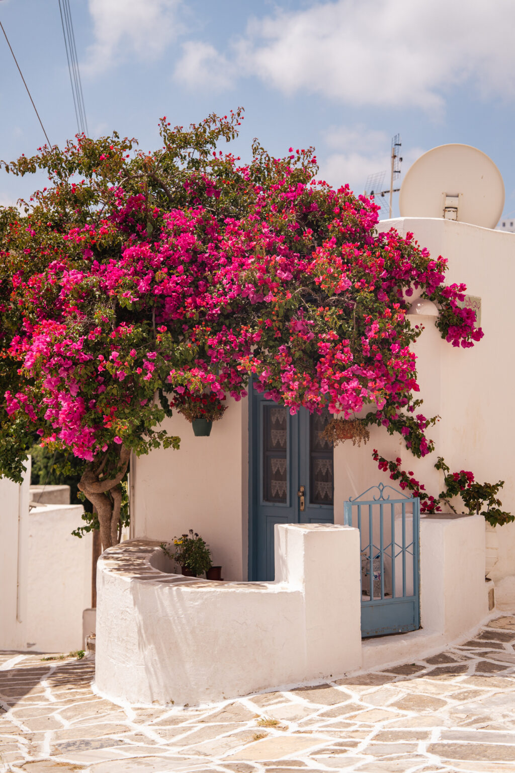 Best Day Trips from Paros, Greece - Le Long Weekend