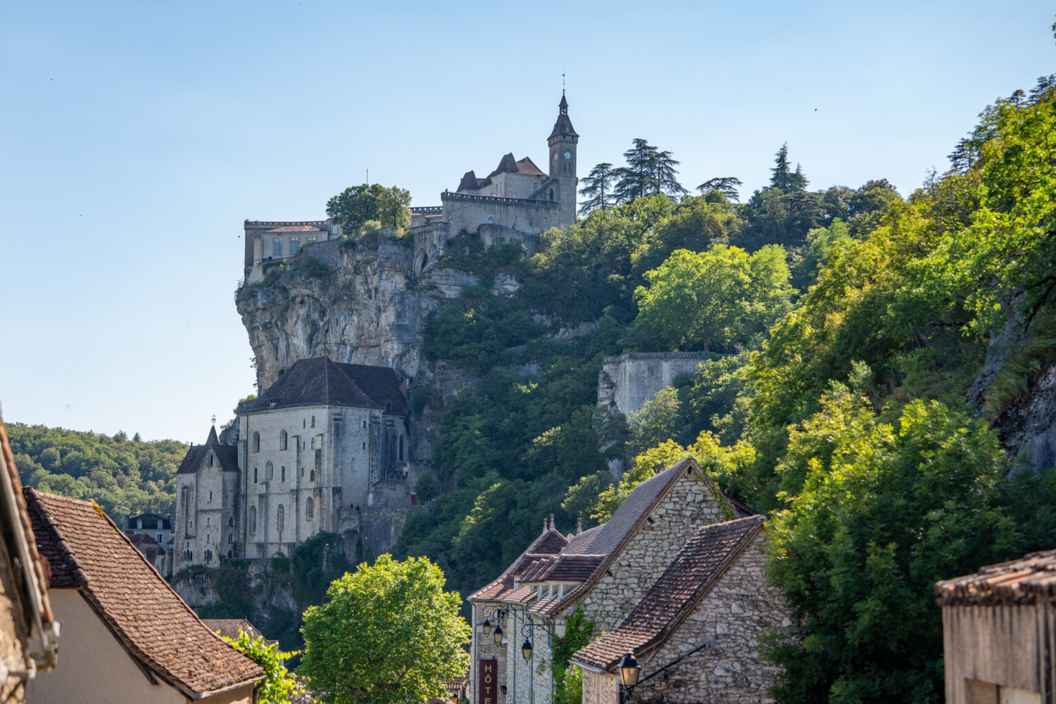 Most Beautiful Medieval Towns in France - Le Long Weekend