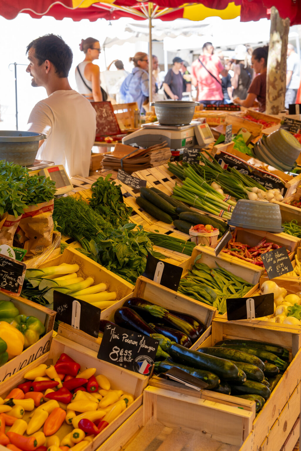 Guide to Market Days in Provence | Where to Go and What to Buy - Le ...