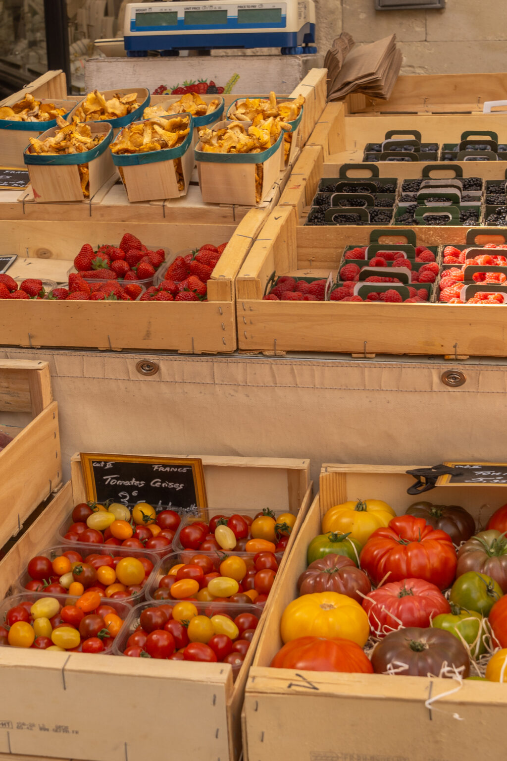 Guide to Market Days in Provence | Where to Go and What to Buy - Le ...