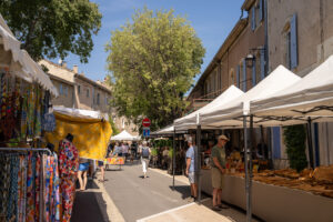 Guide to Market Days in Provence | Where to Go and What to Buy - Le ...